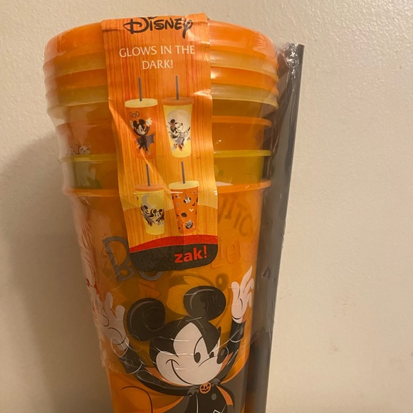 Disney | Dining | Zak Disney Mickey Mouse Glow In The Dark Tumblers ...